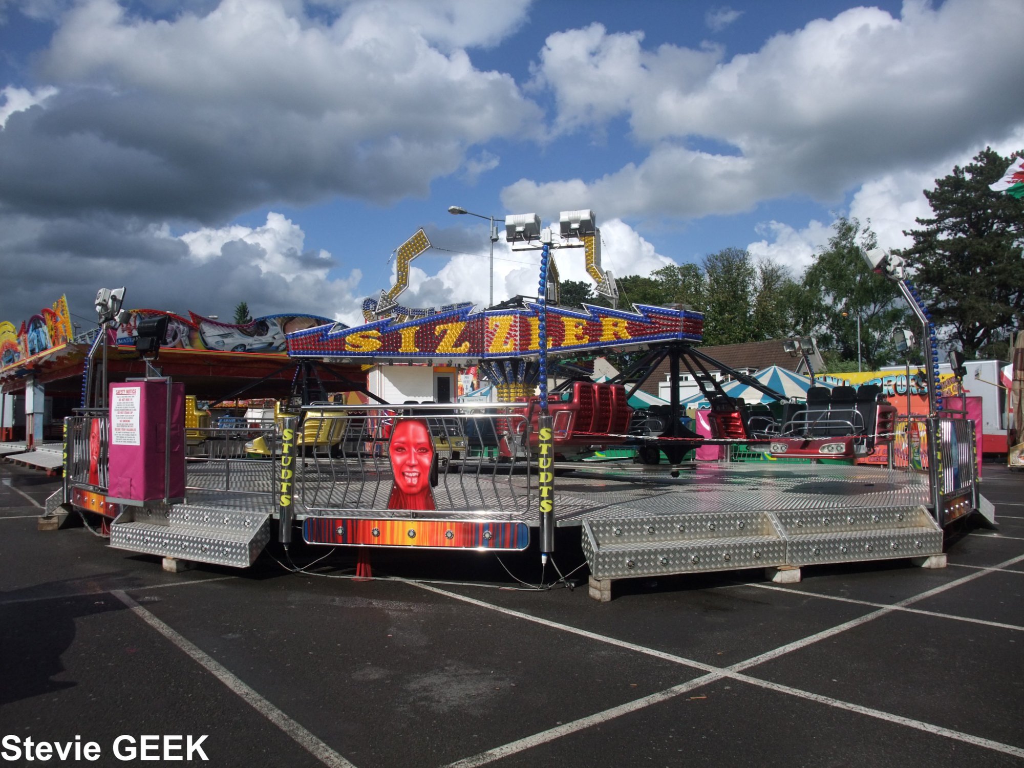 Sizzler (Martin Barker) - Coasterpedia - The Amusement Ride Wiki