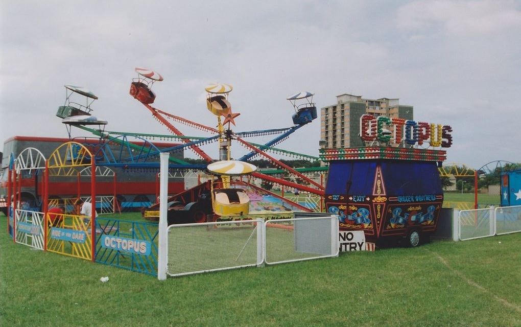 Octopus (Walter Parker) - Coasterpedia - The Amusement Ride Wiki
