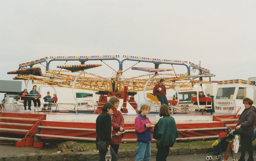 Sky Diver (Sheldon Johnstone) - Coasterpedia - The Roller Coaster and ...
