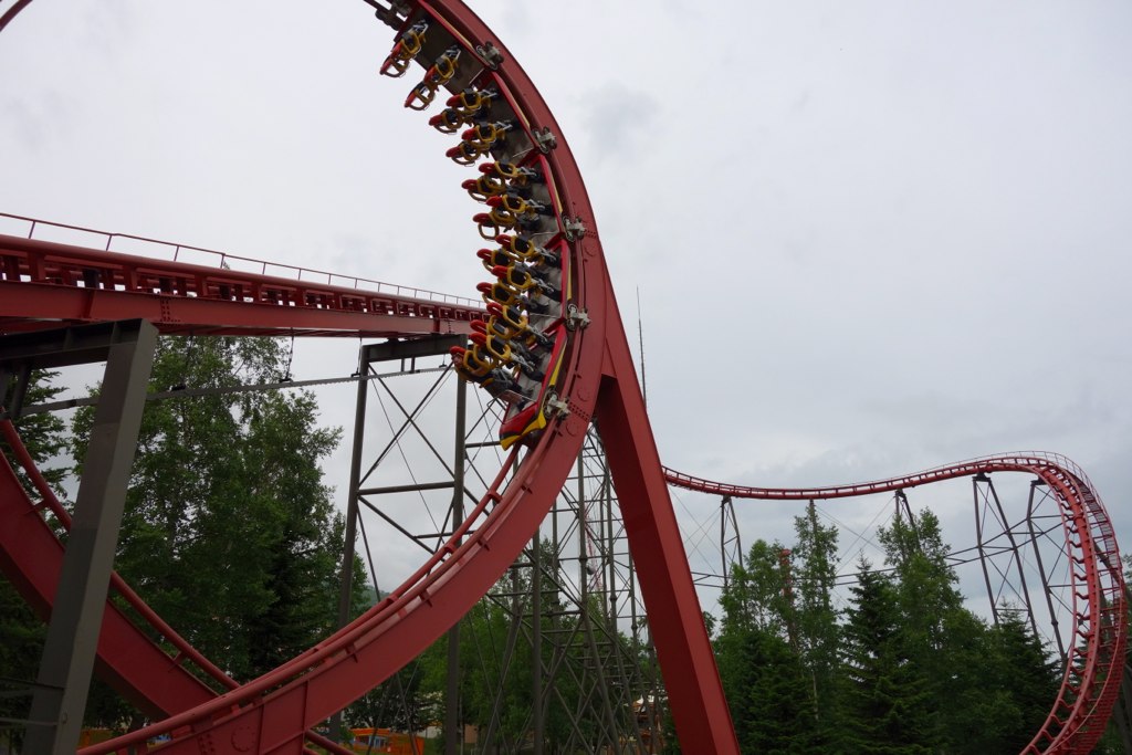 Standing Coaster - Coasterpedia - The Amusement Ride Wiki