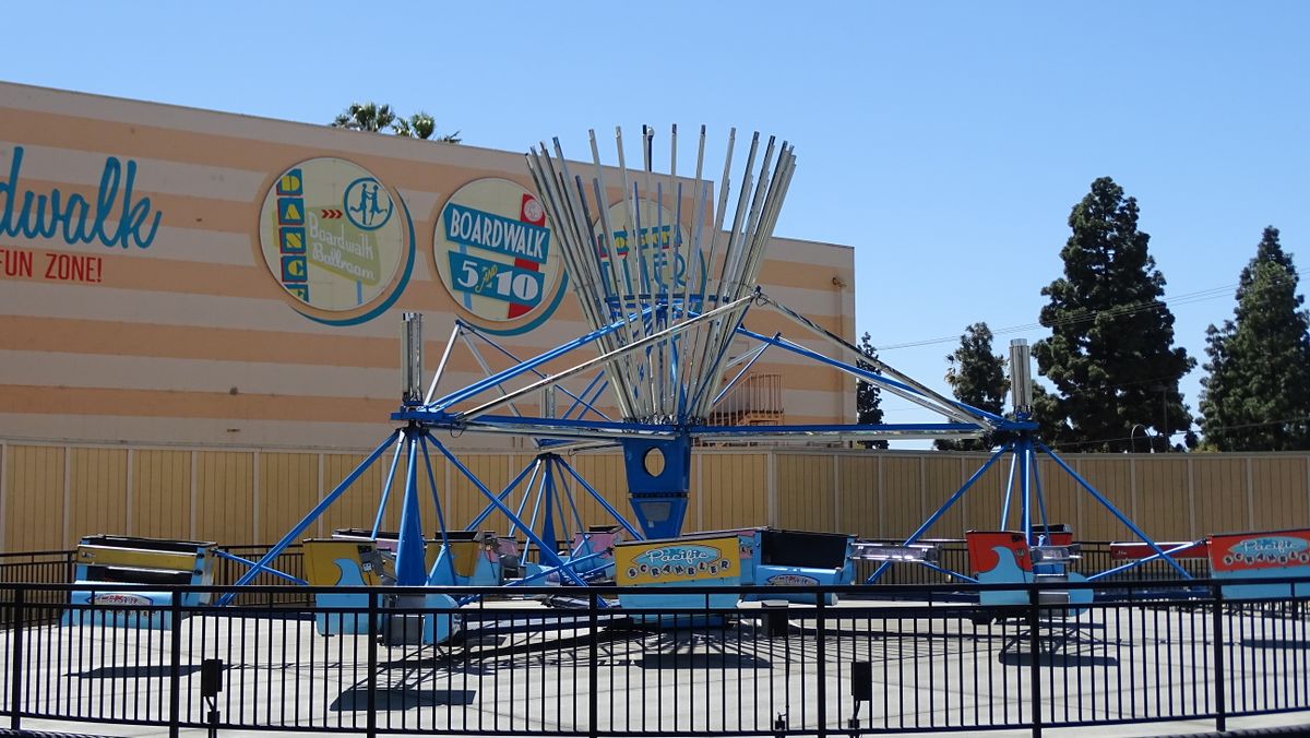 Pacific Scrambler - Coasterpedia - The Roller Coaster and Flat Ride Wiki