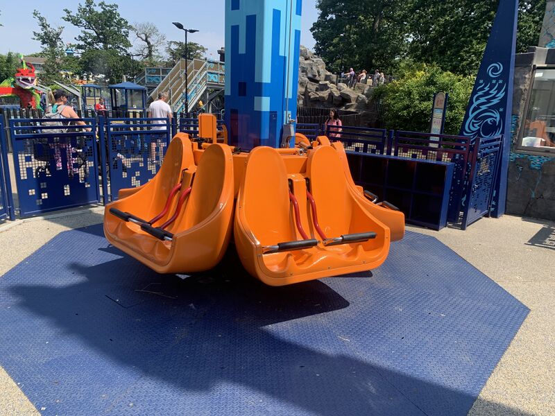 Fire and Ice Freefall - Coasterpedia - The Roller Coaster and Flat Ride ...