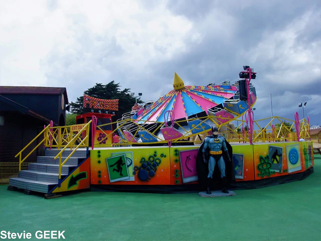 Frisbee (Duane McFadden) - Coasterpedia - The Amusement Ride Wiki