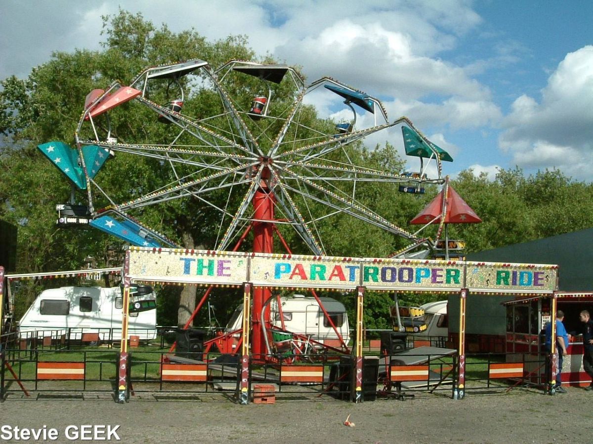 Paratrooper Ride (Barry Print) - Coasterpedia - The Roller Coaster and ...