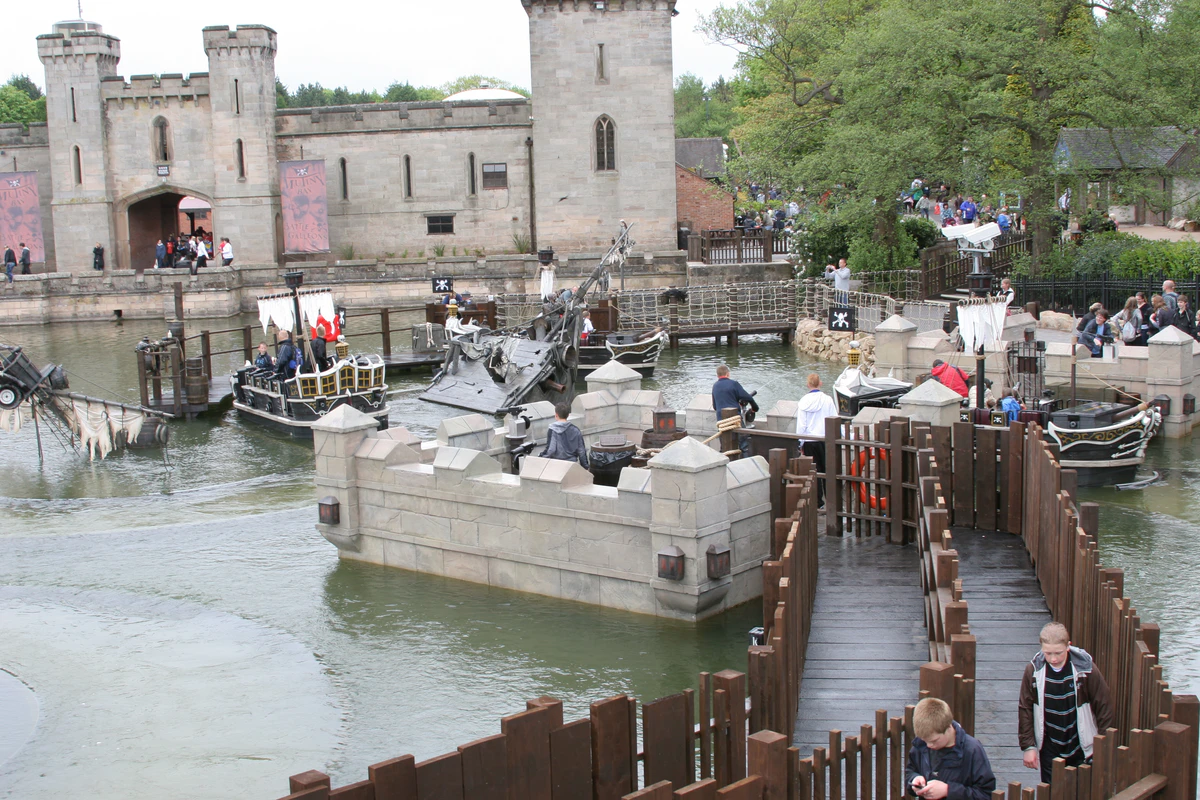 Splash Battle - Coasterpedia - The Amusement Ride Wiki