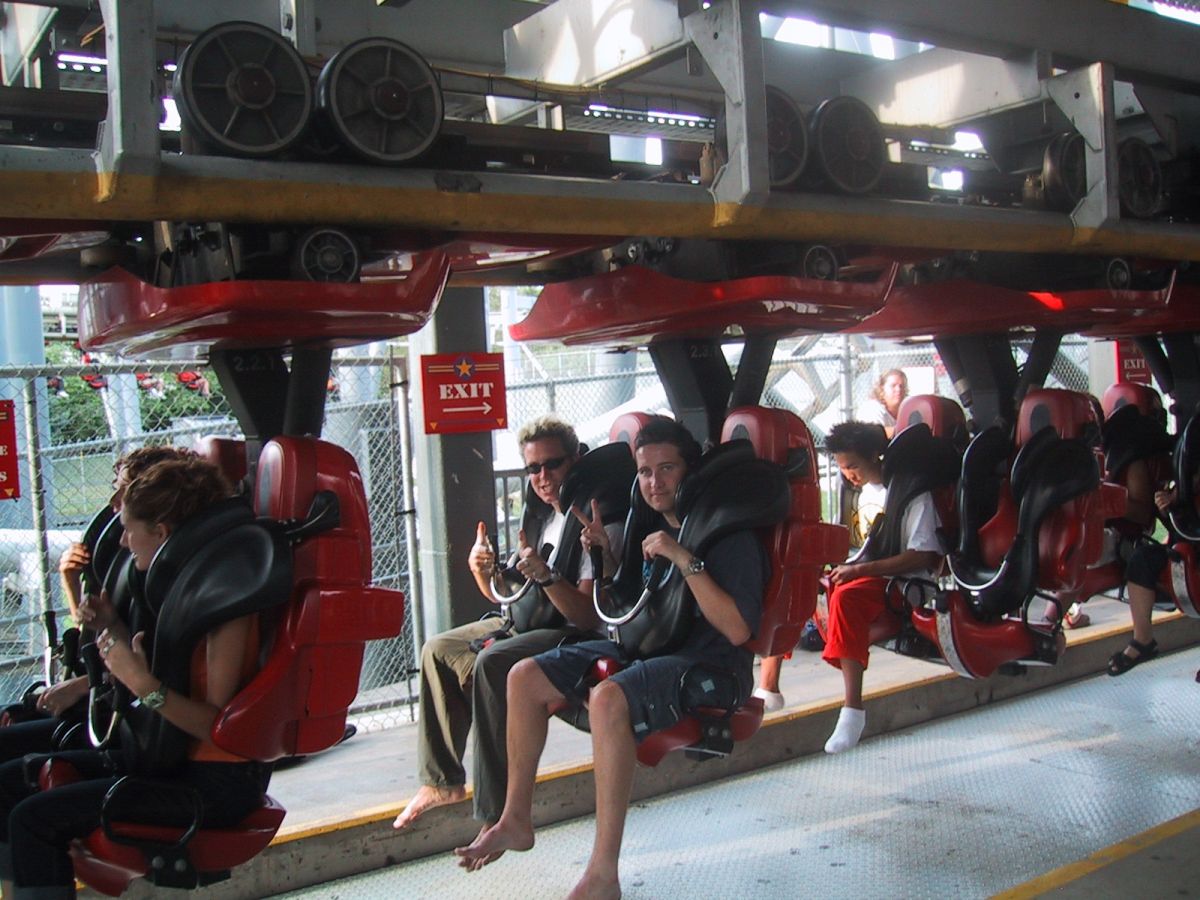 File:Top Gun (Canada's Wonderland) 2001 01.jpg - Coasterpedia - The ...