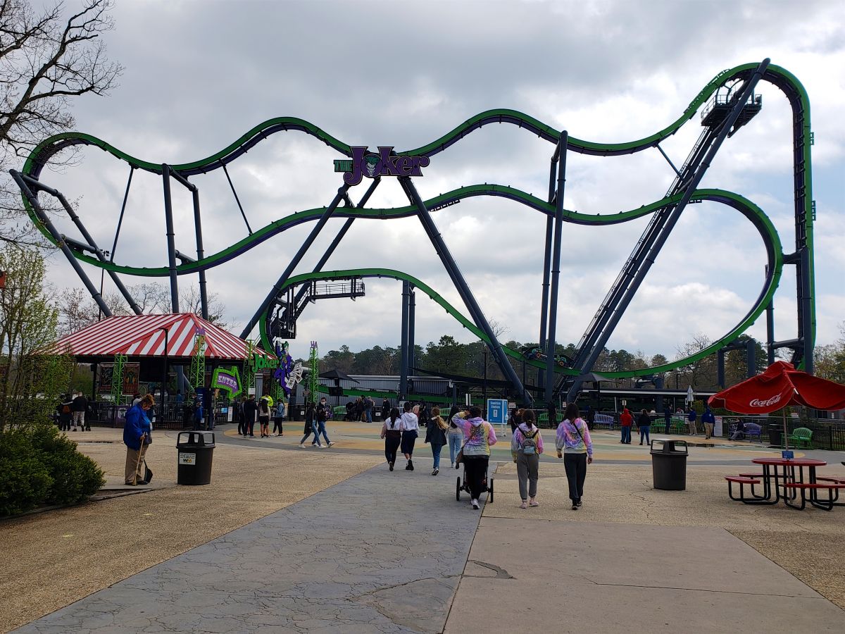 Runaway Mine Train Six Flags Great Adventure