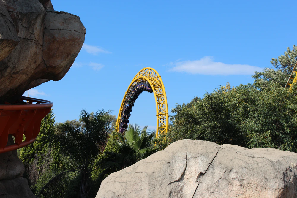 Golden Loop - Coasterpedia - The Amusement Ride Wiki
