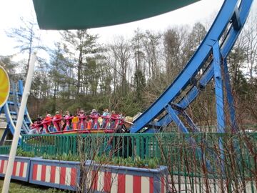 Dizzy Disk (Dollywood) - Coasterpedia - The Roller Coaster and Flat ...