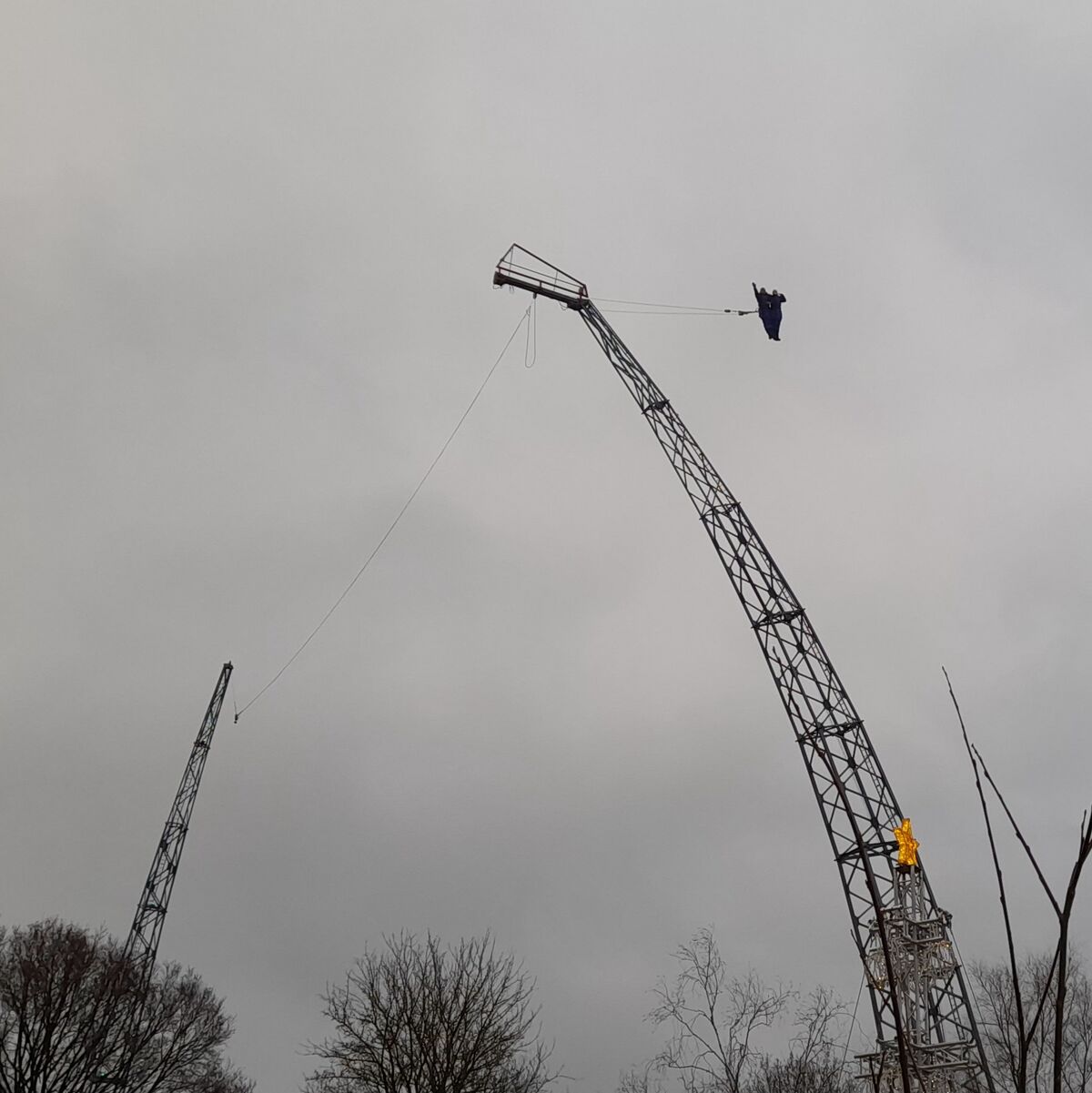 Skydiver (Walibi Holland) - Coasterpedia - The Roller Coaster and Flat ...