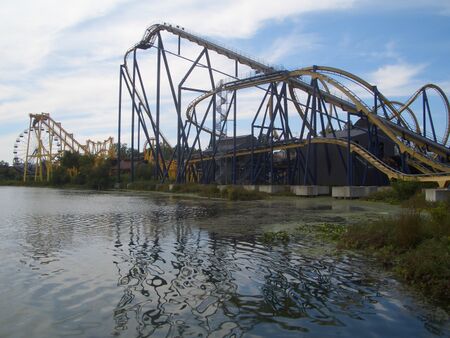 Dominator (Kings Dominion) - Coasterpedia - The Roller Coaster and Flat ...