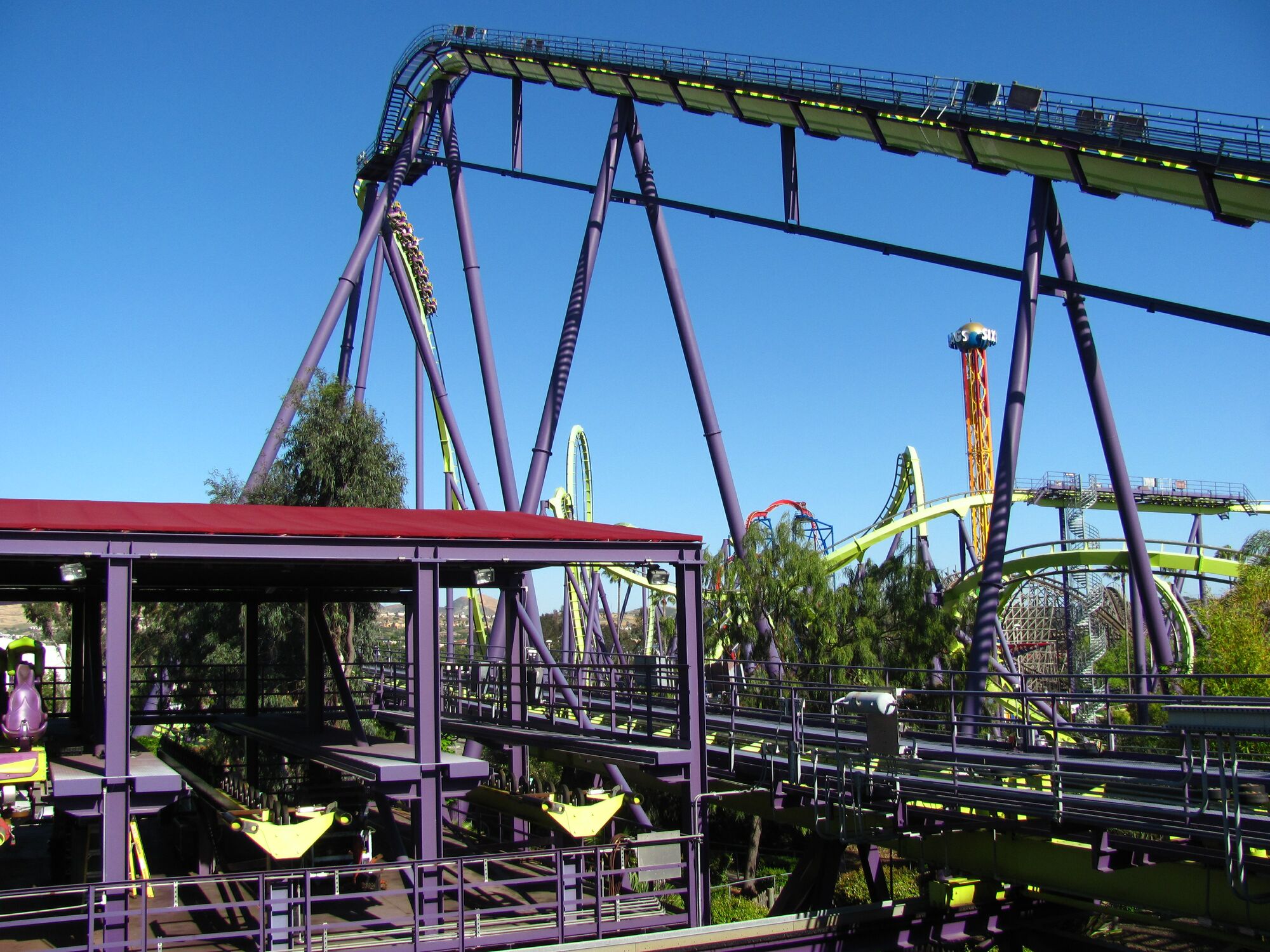 Medusa (Six Flags Discovery Kingdom) - Coasterpedia - The Roller ...