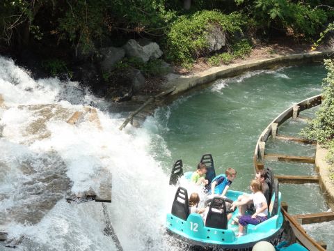 Rip Roarin' Rapids - Coasterpedia - The Roller Coaster and Flat Ride Wiki