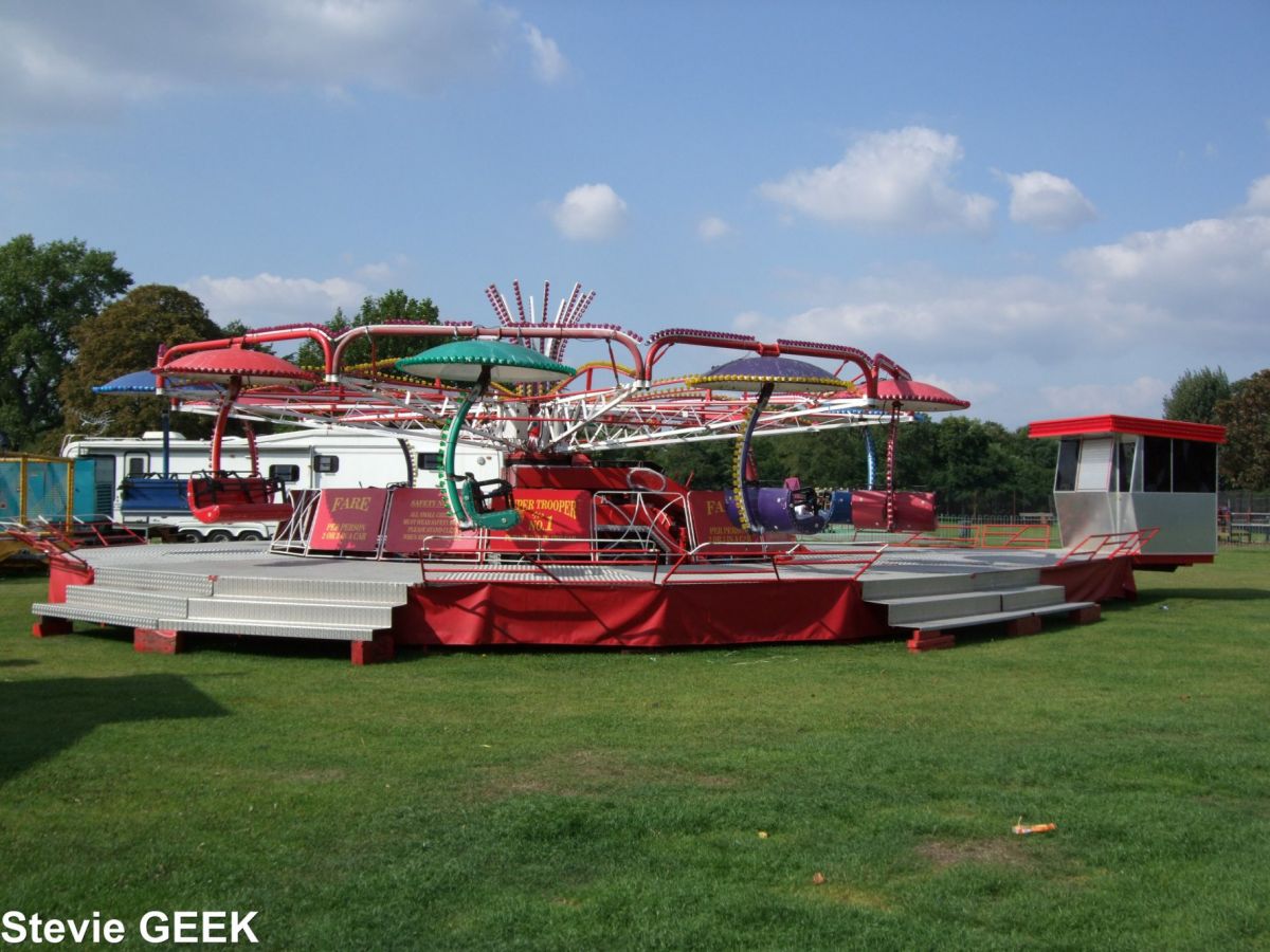 Super Trooper (Harry Howard) - Coasterpedia - The Roller Coaster and ...