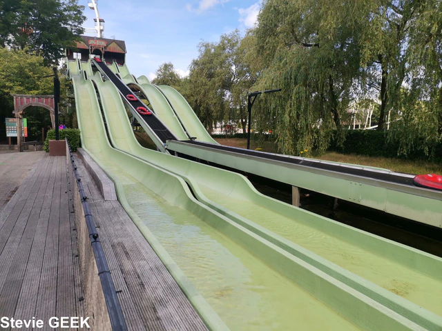 Big Bang (Bobbejaanland) - Coasterpedia - The Amusement Ride Wiki