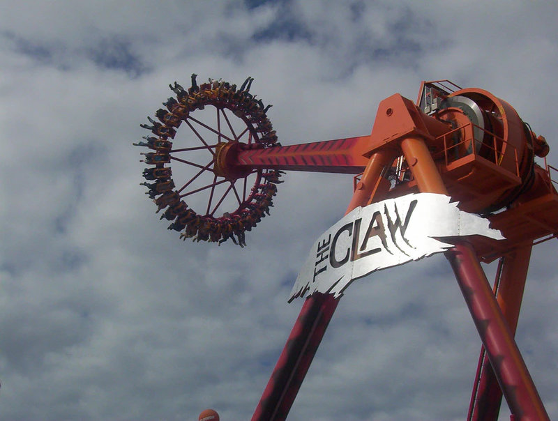 Claw (Dreamworld) - Coasterpedia - The Amusement Ride Wiki