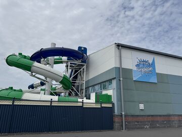 Disco Slide (Brean Splash Waterpark) - Coasterpedia - The Roller ...