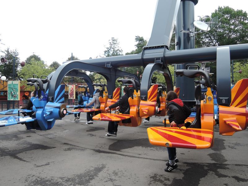 Sky Fly (Holiday Park) - Coasterpedia - The Roller Coaster and Flat ...