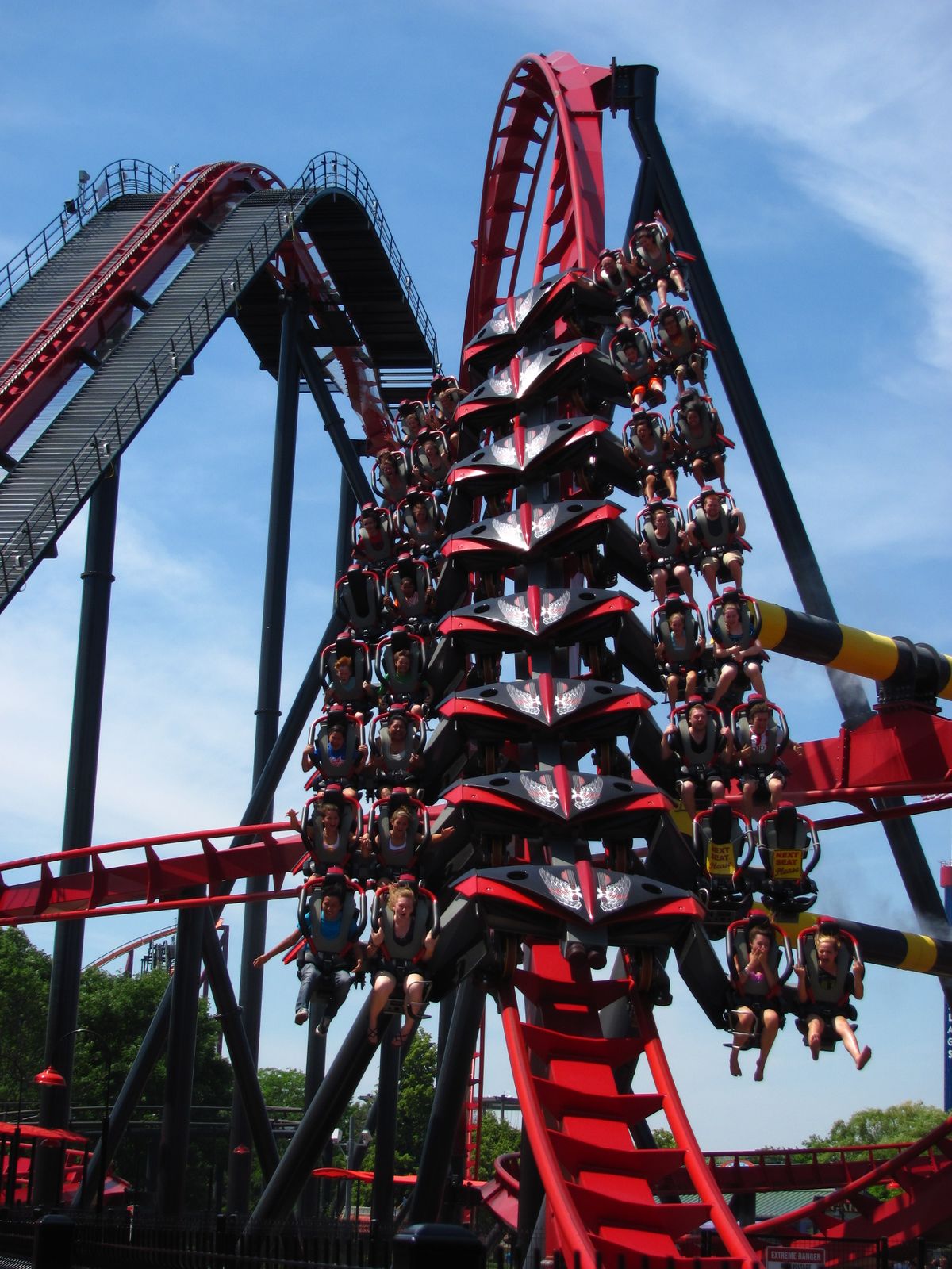 Winged roller coaster - Coasterpedia - The Roller Coaster and Flat Ride ...