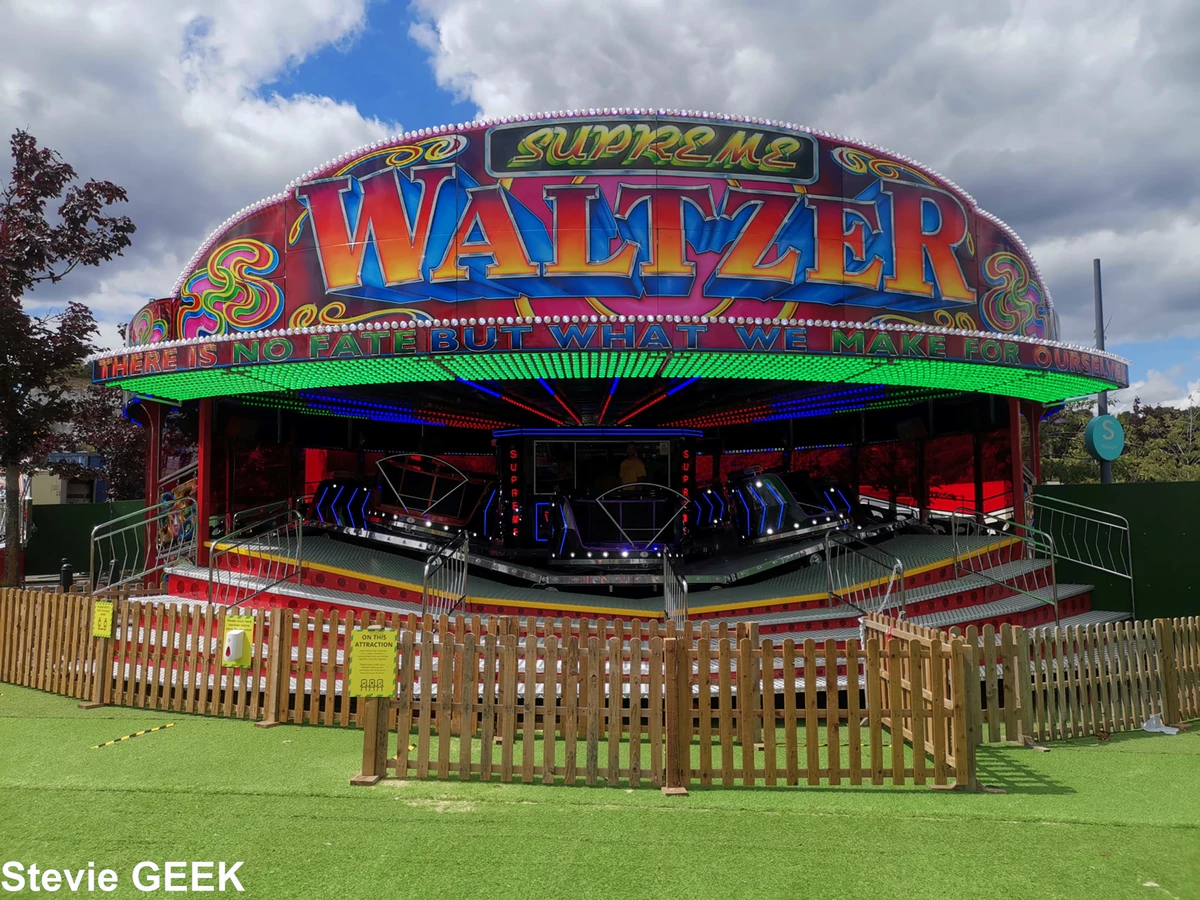 Supreme Waltzer (William Thurston) - Coasterpedia - The Amusement Ride Wiki