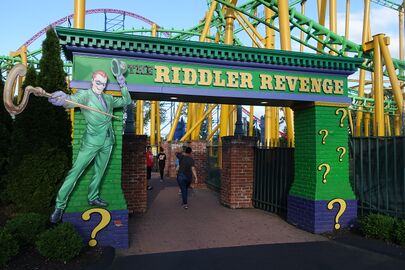 Riddler Revenge (Six Flags New England) - Coasterpedia - The Roller ...