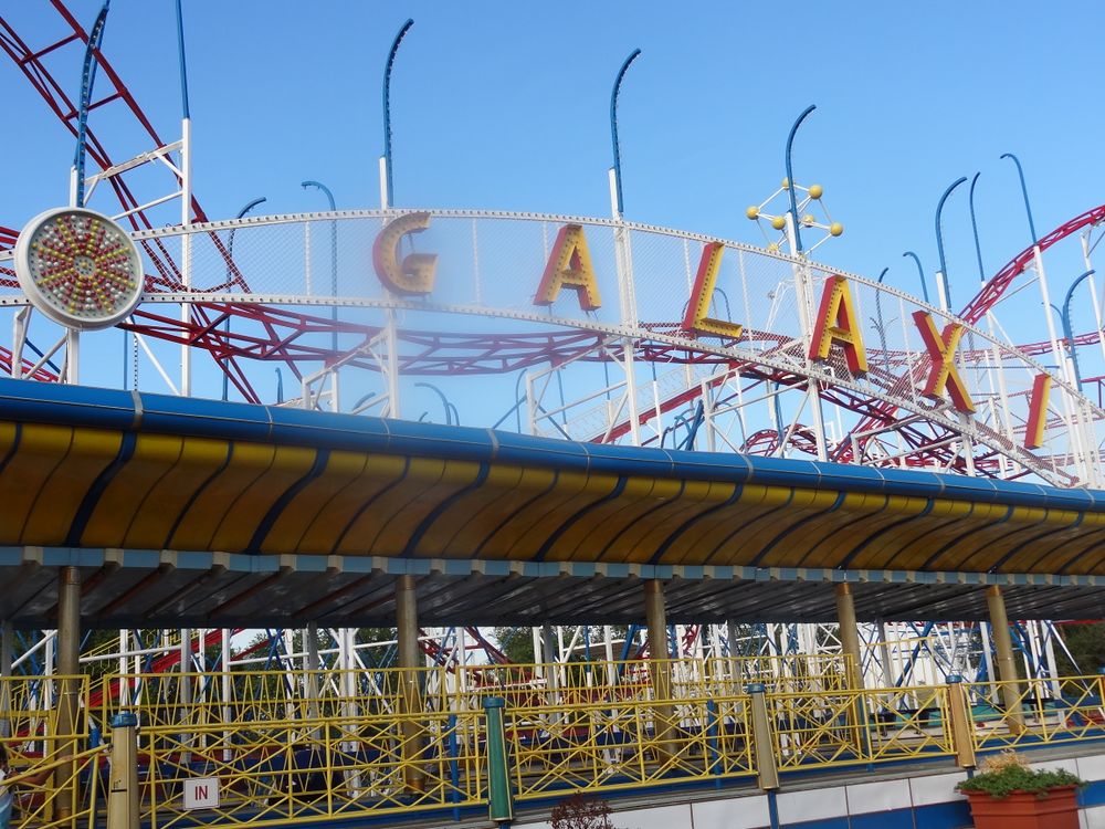 Galaxi (Joyland Amusement Park) - Coasterpedia - The Roller Coaster and ...