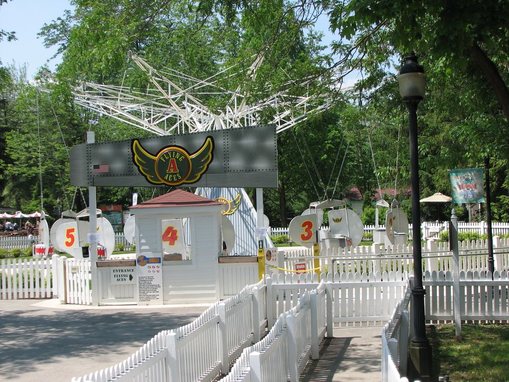 Flying Aces (Idlewild & SoakZone) - Coasterpedia - The Roller Coaster ...