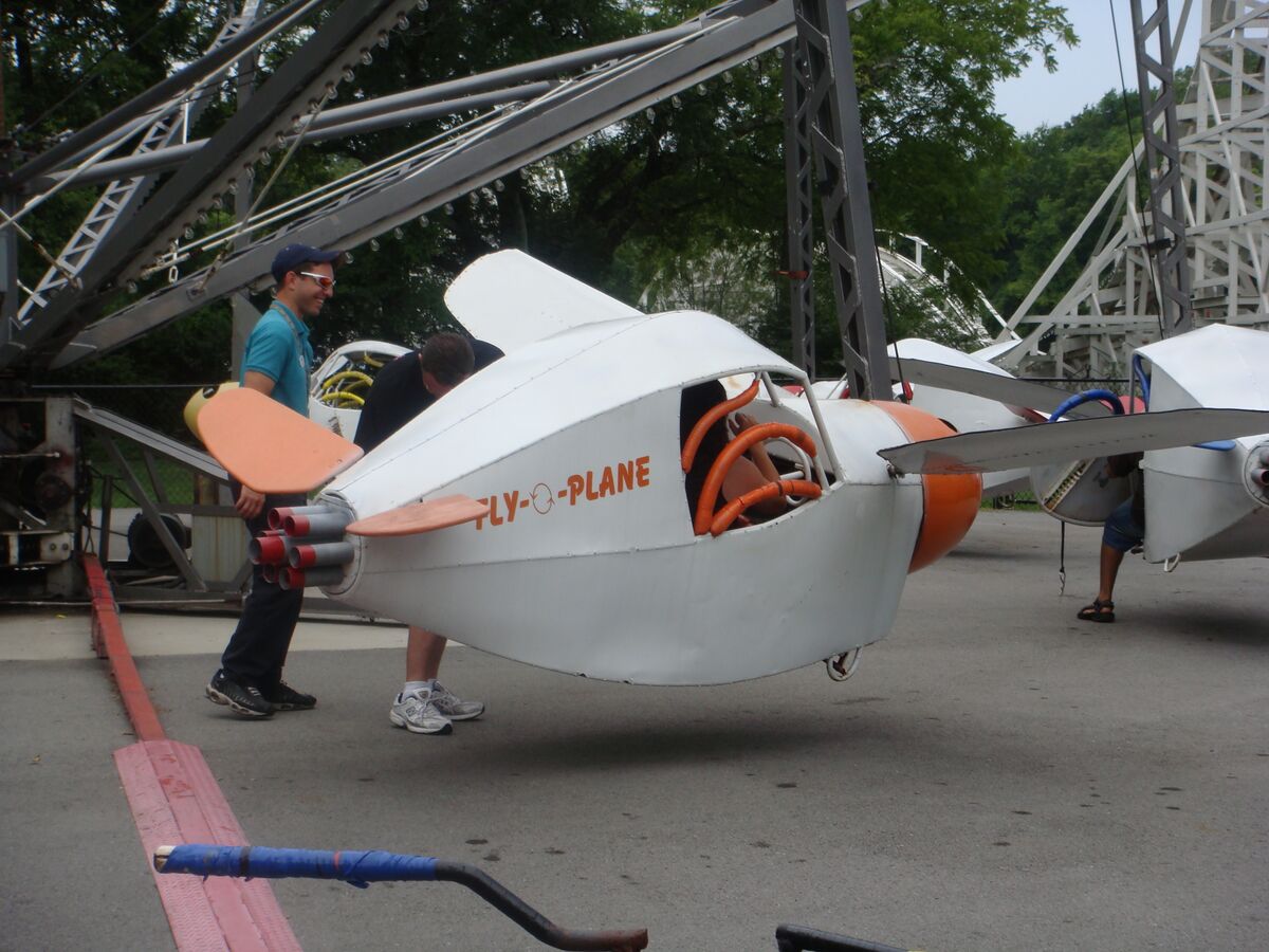 Fly-O-Plane - Coasterpedia - The Roller Coaster and Flat Ride Wiki