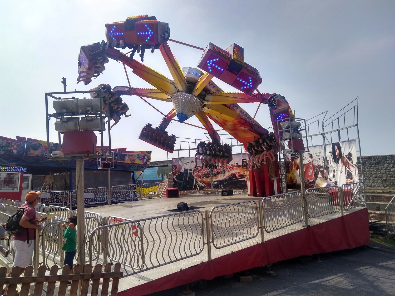 Superstar (John Davis) - Coasterpedia - The Roller Coaster and Flat ...