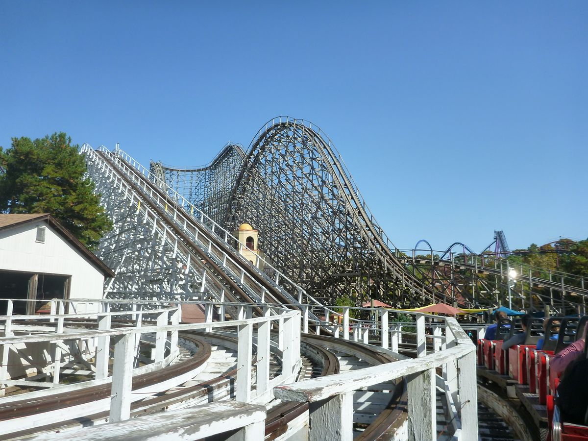 Rolling Thunder (Six Flags Great Adventure) - Coasterpedia - The Roller Coaster and Flat Ride Wiki