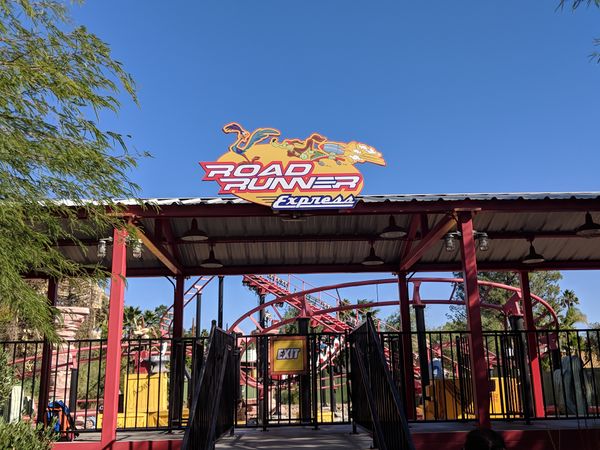 Road Runner Express (Six Flags Magic Mountain) - Coasterpedia - The ...