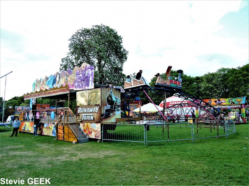 Runaway Train (Arron & Wallis Phillips) - Coasterpedia - The Roller ...