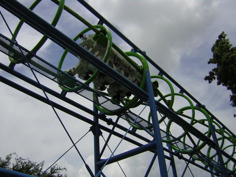 Pipeline roller coaster - Coasterpedia - The Roller Coaster and Flat ...