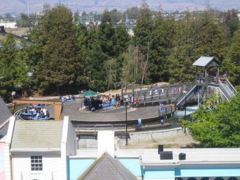 Rip Roaring Rapids - Coasterpedia - The Roller Coaster and Flat Ride Wiki