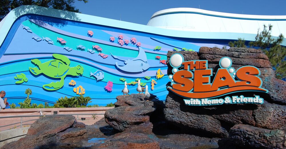 The Seas With Nemo & Friends - Coasterpedia - The Roller Coaster and ...