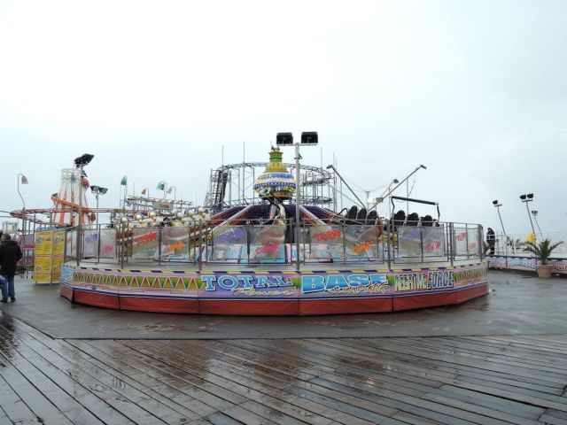 Techno Jump (Piccaluga) - Coasterpedia - The Roller Coaster and Flat ...