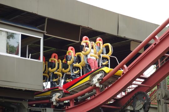 Standing Coaster - Coasterpedia - The Roller Coaster and Flat Ride Wiki