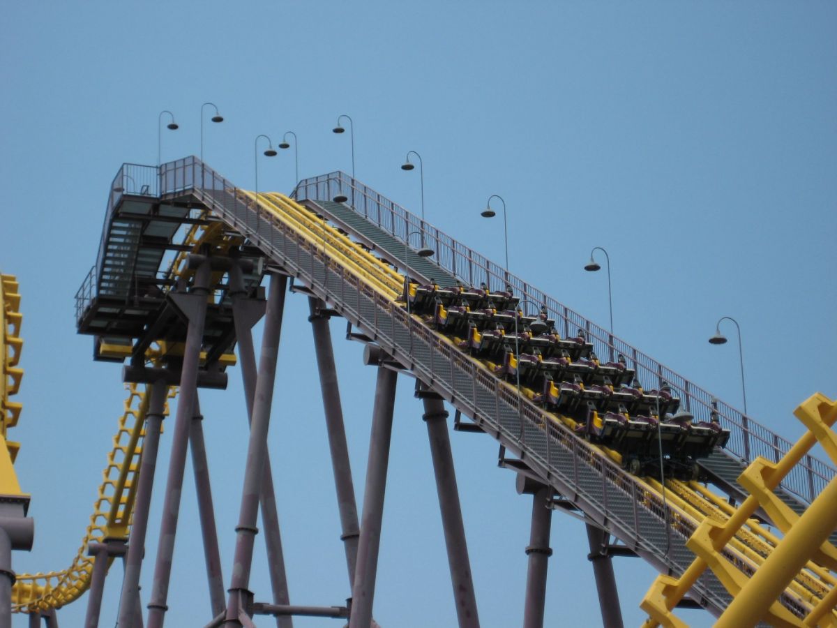 File:Batwing (Six Flags America) 2008 01.jpg - Coasterpedia - The ...