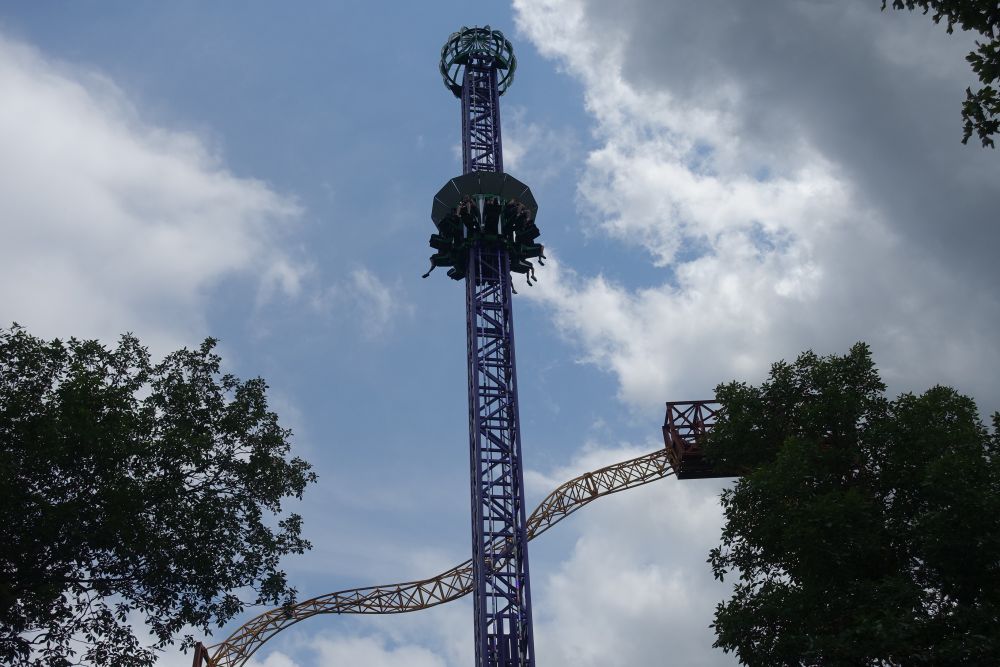 Brain Drain (Magic Springs) - Coasterpedia - The Roller Coaster and ...