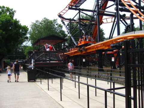 Steel Hawg - Coasterpedia - The Roller Coaster and Flat Ride Wiki