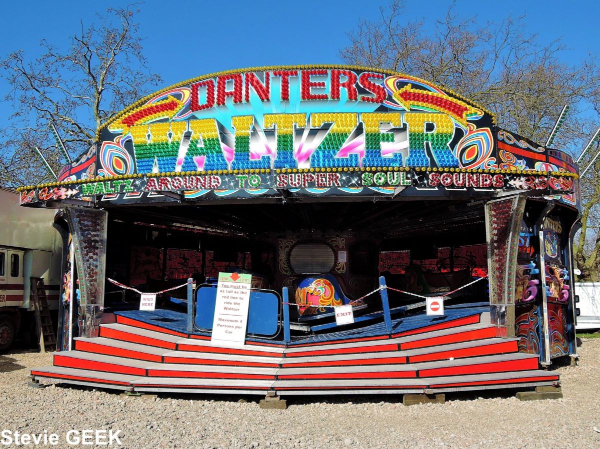 Waltzer (Anderton & Rowland) - Coasterpedia - The Roller Coaster and ...
