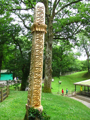 Bounce (Oakwood Theme Park) - Coasterpedia - The Amusement Ride Wiki