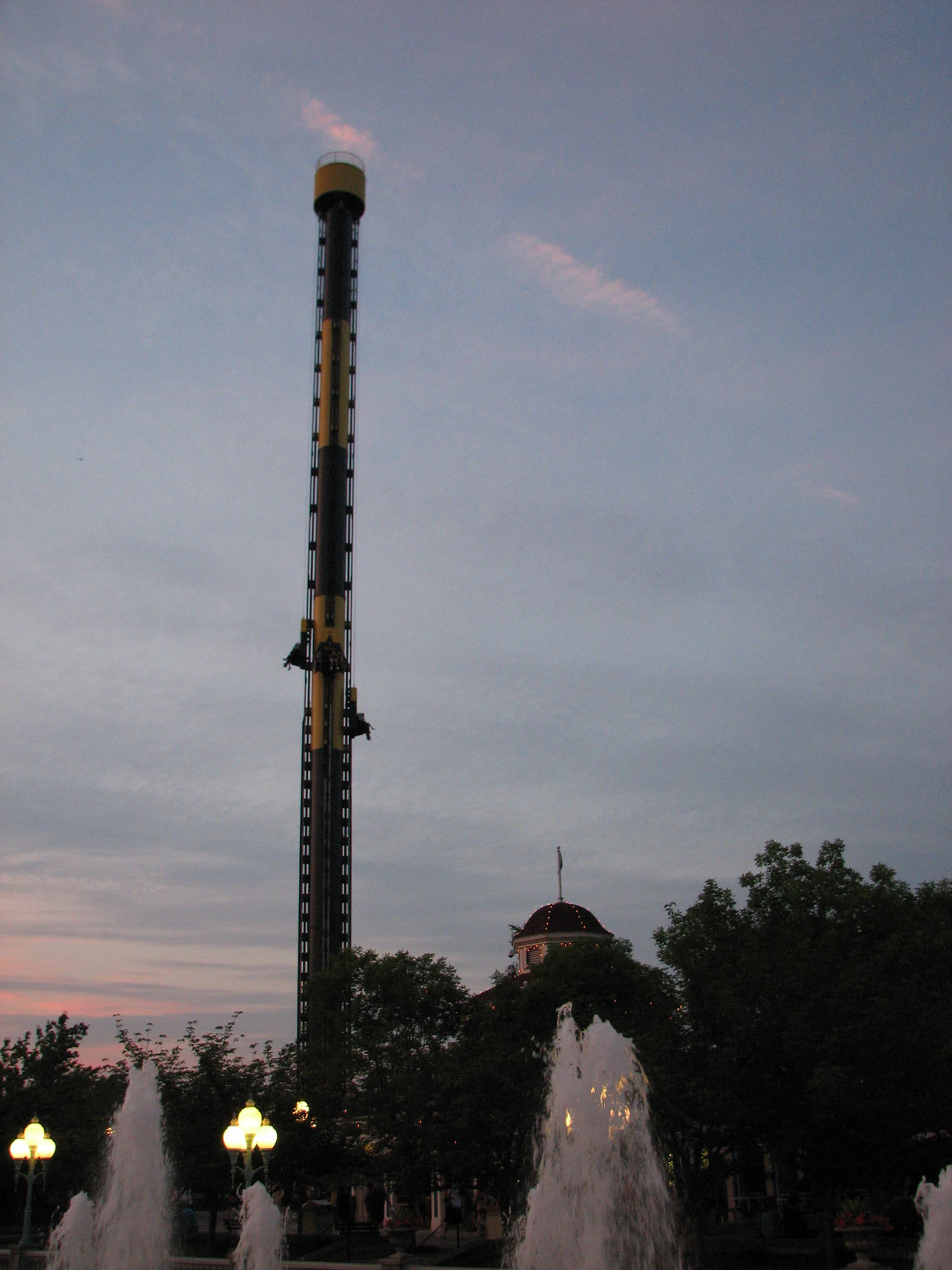 Pitt Fall - Coasterpedia - The Amusement Ride Wiki