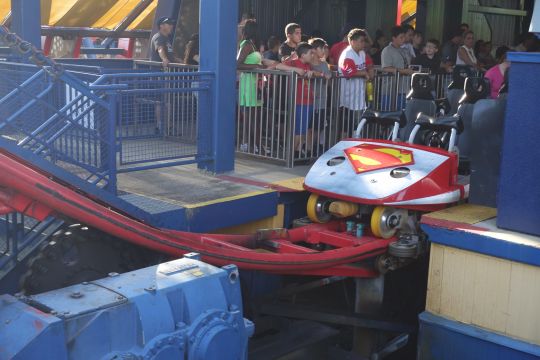 Superman The Ride - Coasterpedia - The Roller Coaster and Flat Ride Wiki