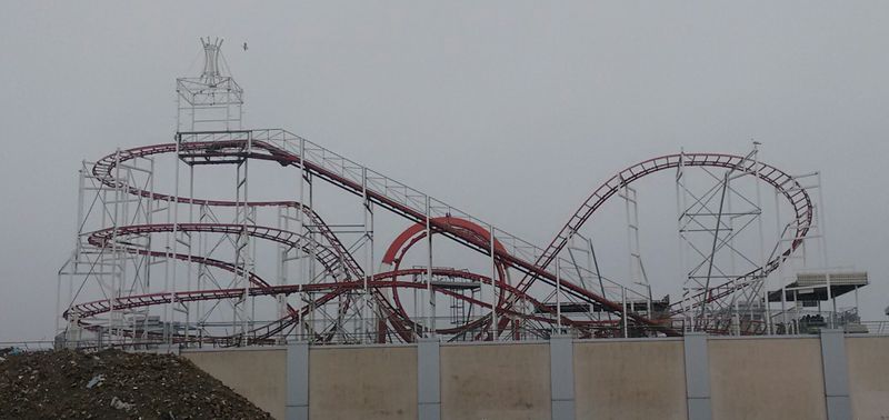 Looping Star (Clacton Pier) - Coasterpedia - The Roller Coaster and ...