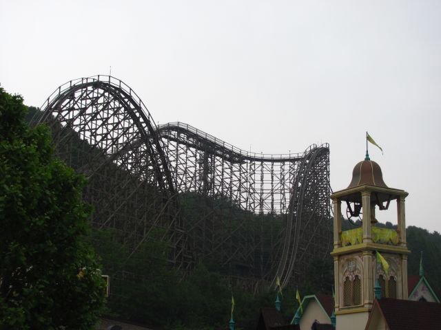 T Express - Coasterpedia - The Roller Coaster and Flat Ride Wiki