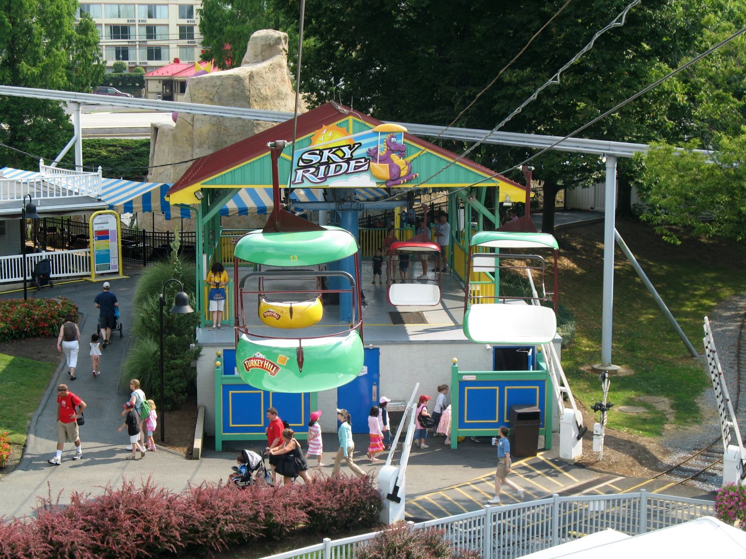 Sky Ride (Dutch Wonderland) - Coasterpedia - The Roller Coaster and ...