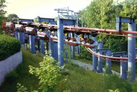 Bat (Kings Island 1993) - Coasterpedia - The Roller Coaster and Flat ...