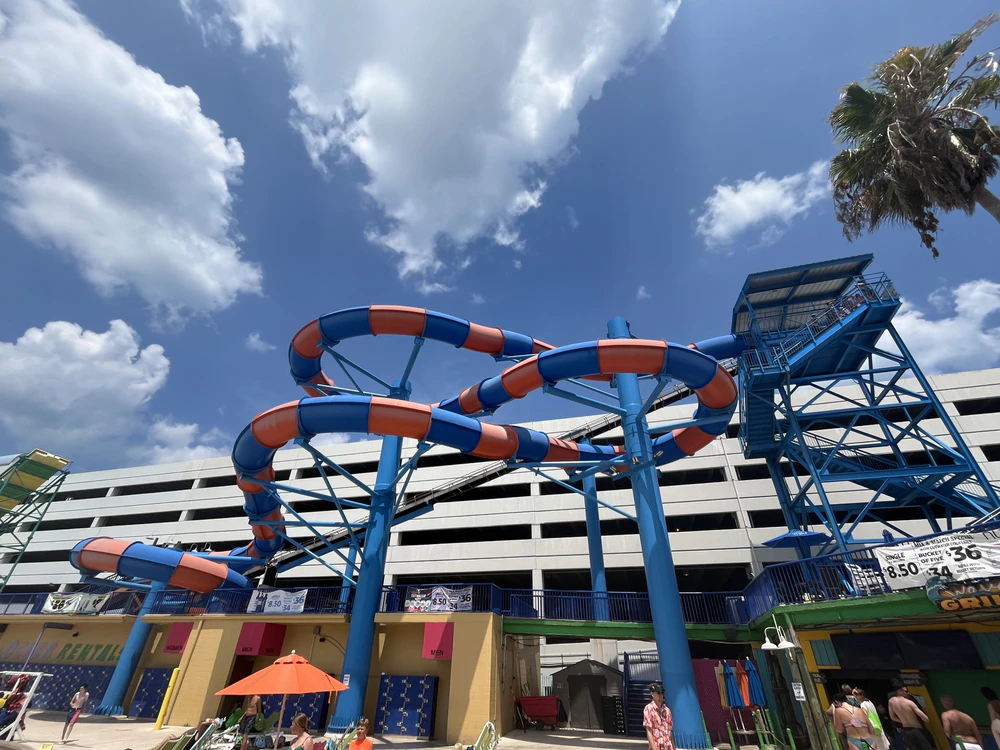 Blackbeard's Revenge (Daytona Lagoon) - Coasterpedia - The Amusement ...