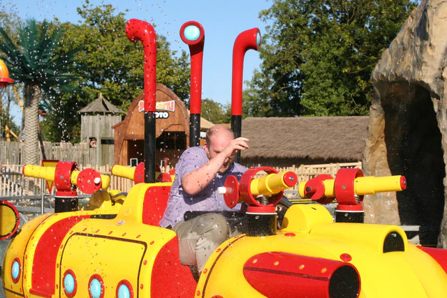 Splash Battle (Preston & Barbieri product) - Coasterpedia - The ...